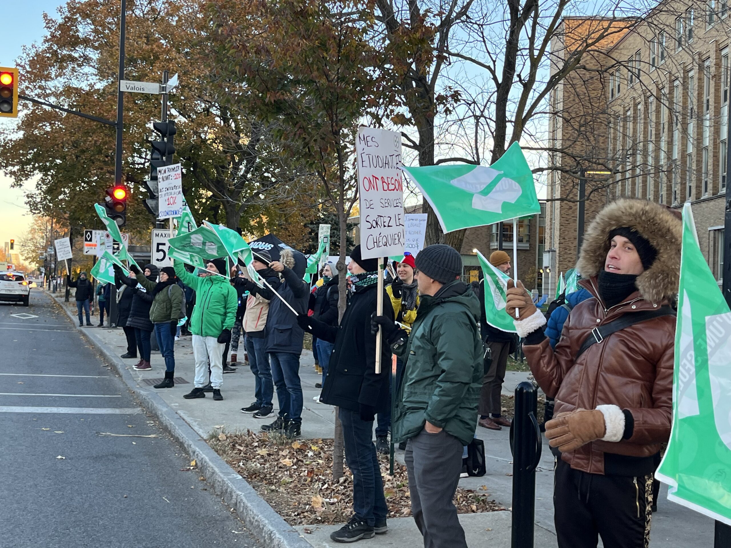 Négociation dans le secteur public - Le Front commun sera en grève les ...